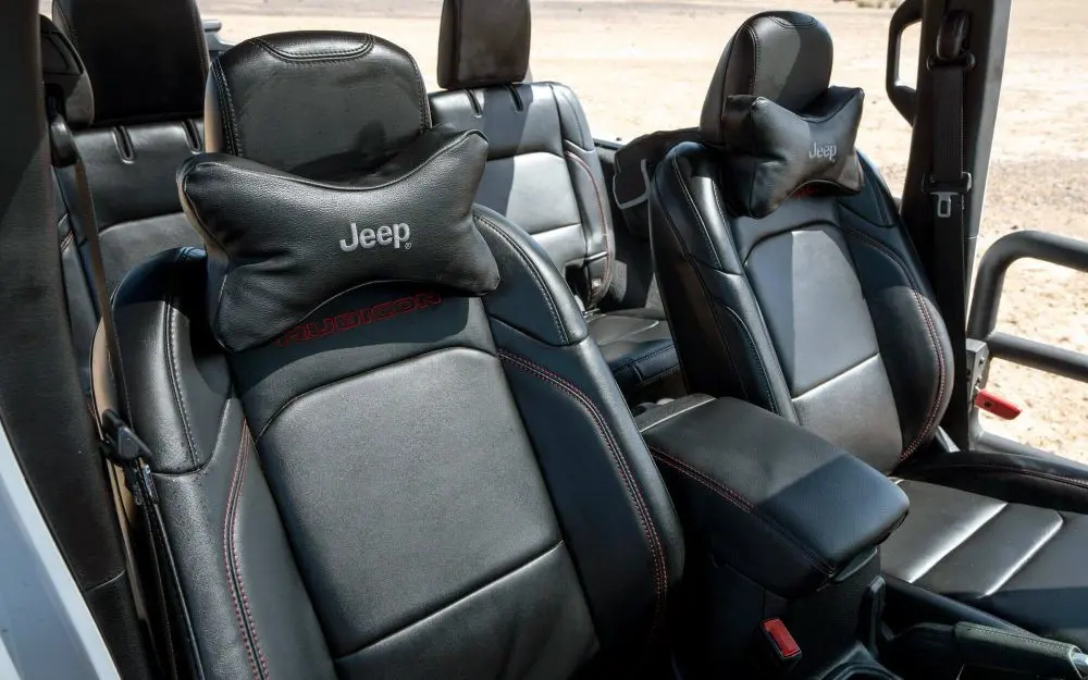 Jeep Wrangler Rubicon Price, Specs, Top Speed & Mileage in India (New ...