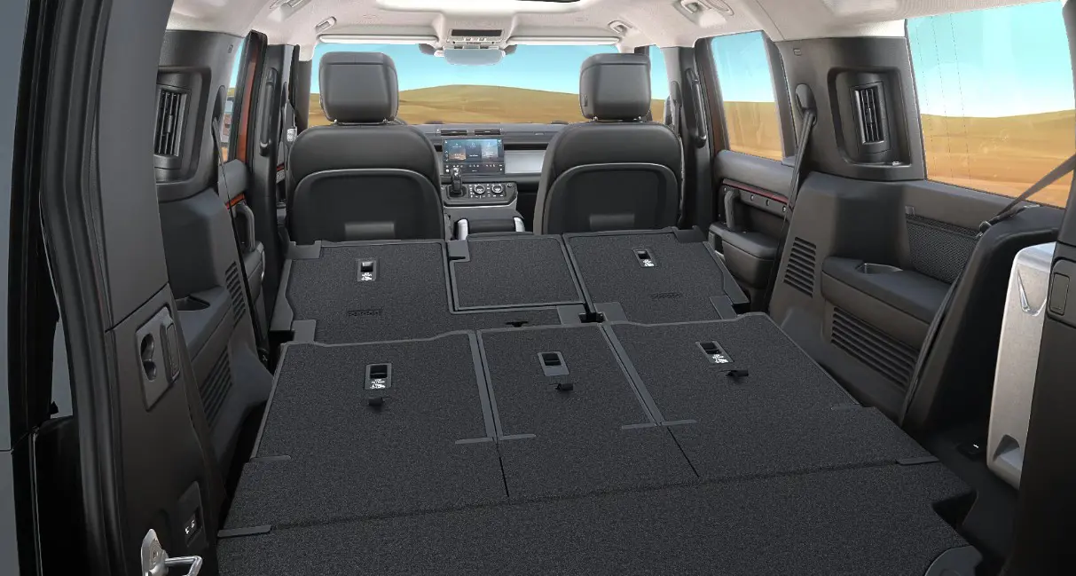 Land Rover Defender 130 HSE 3.0 (Diesel) Images