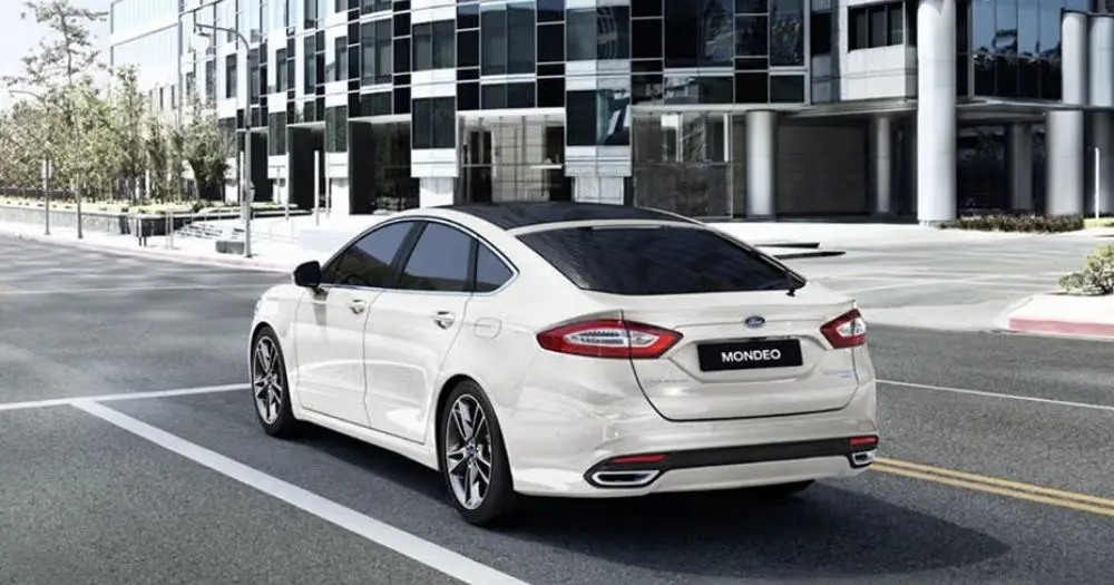 Ford Mondeo Price, Specs, Review, Pics & Mileage in India