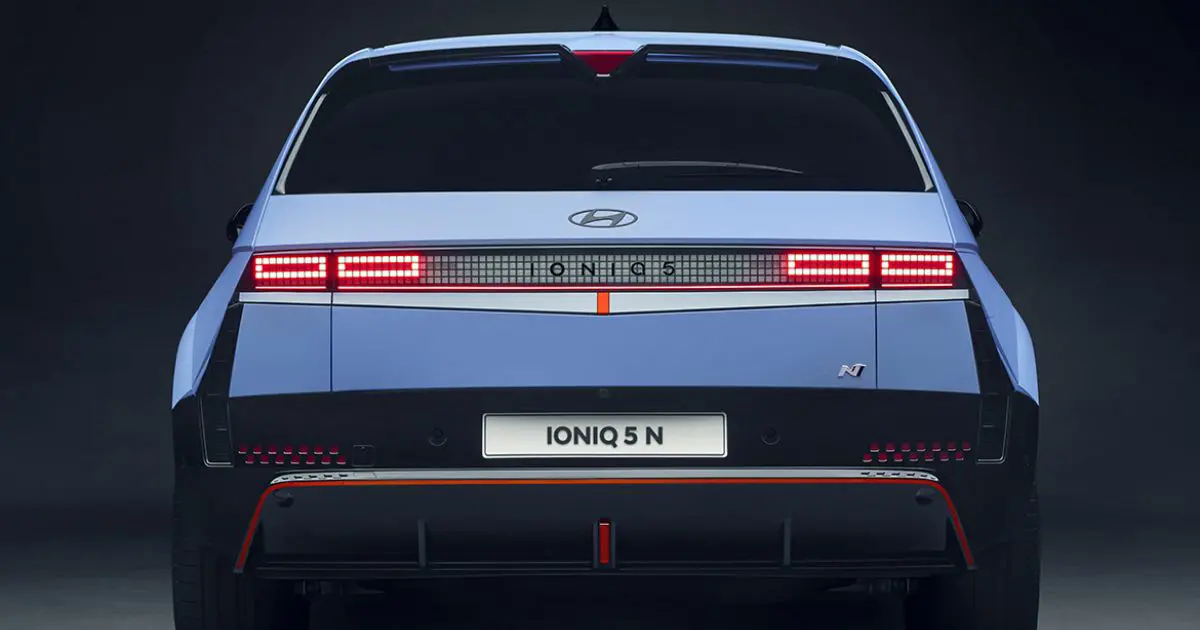 Hyundai IONIQ Images