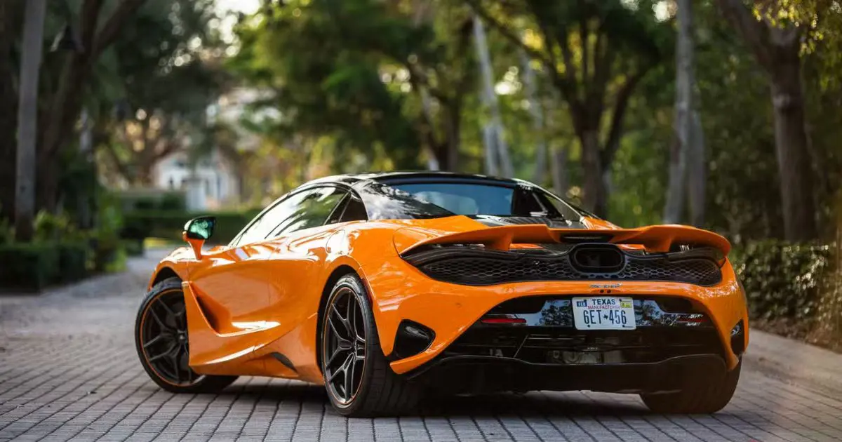 McLaren 750S Spider Price, Specs, Top Speed & Mileage in India