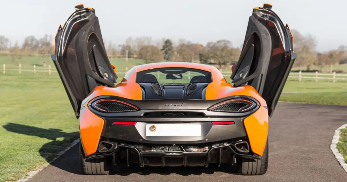 McLaren 570 Images