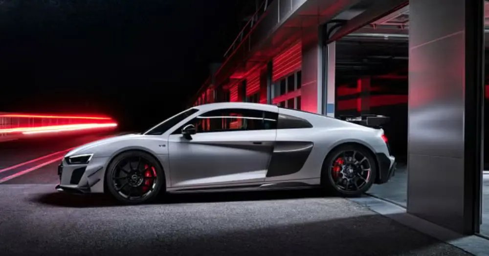 Audi R8 Price, Specs, Review, Pics & Mileage in India