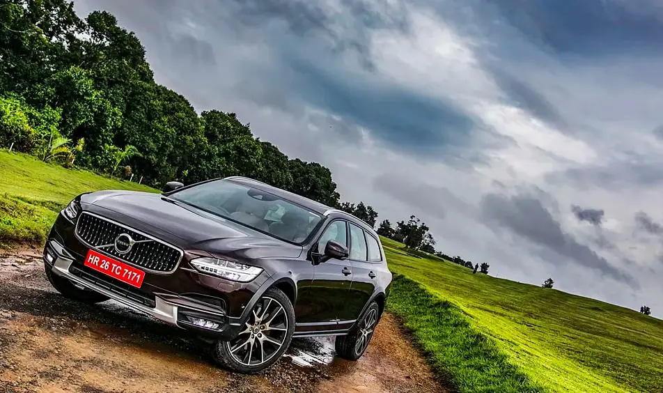 Volvo V90 Price, Specs, Review, Pics & Mileage in India