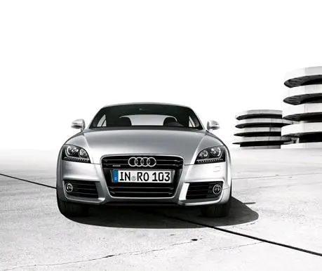 Audi TT Coupe Diesel Images