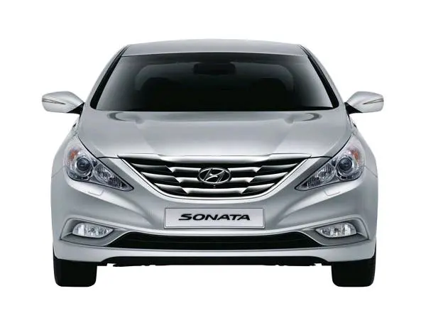 Hyundai Sonata (2015) Images