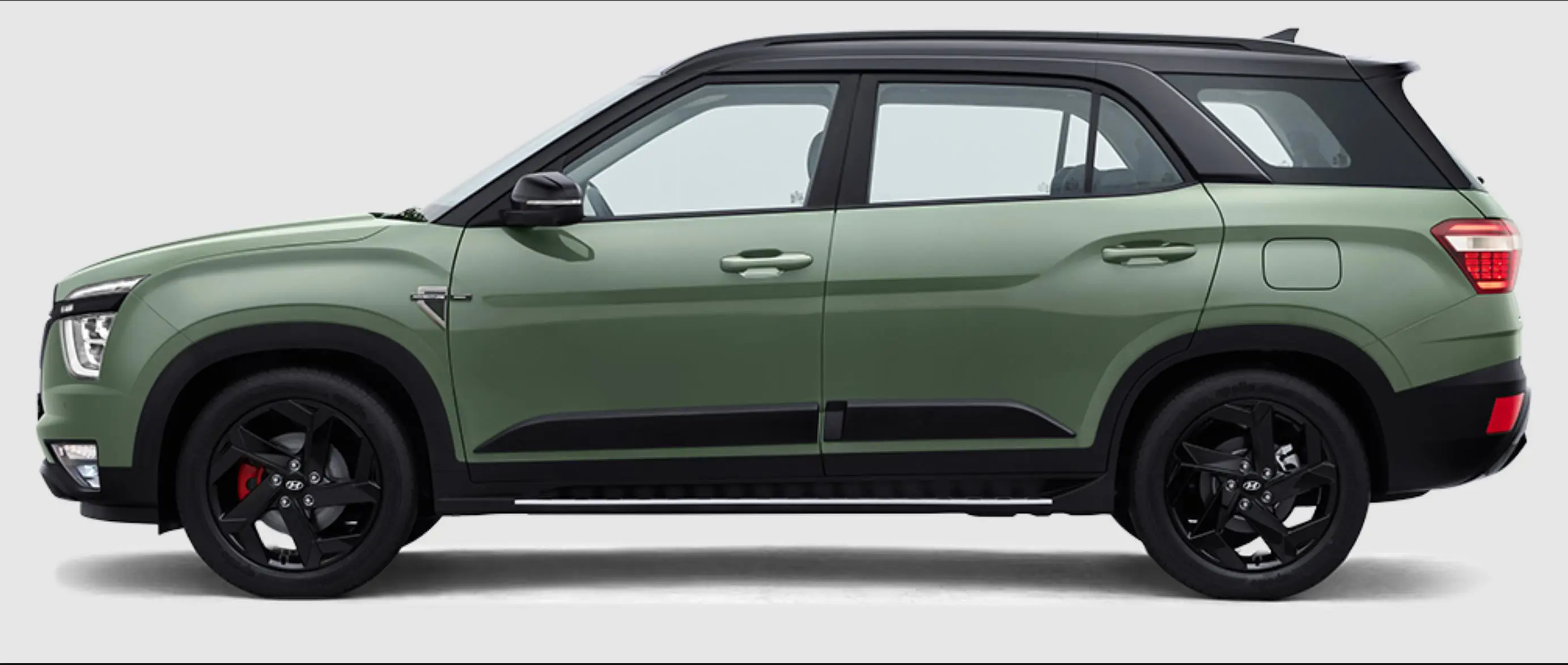 Hyundai Alcazar Adventure Edition Price, Specs, Top Speed & Mileage in ...