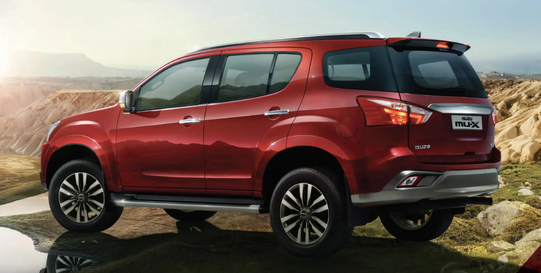 Isuzu MU-X Images