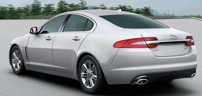 Jaguar XF (2015) Images