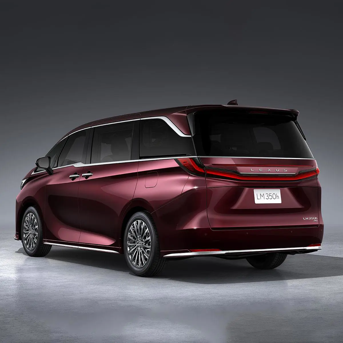 Lexus LM 350h 7-Seater VIP Images