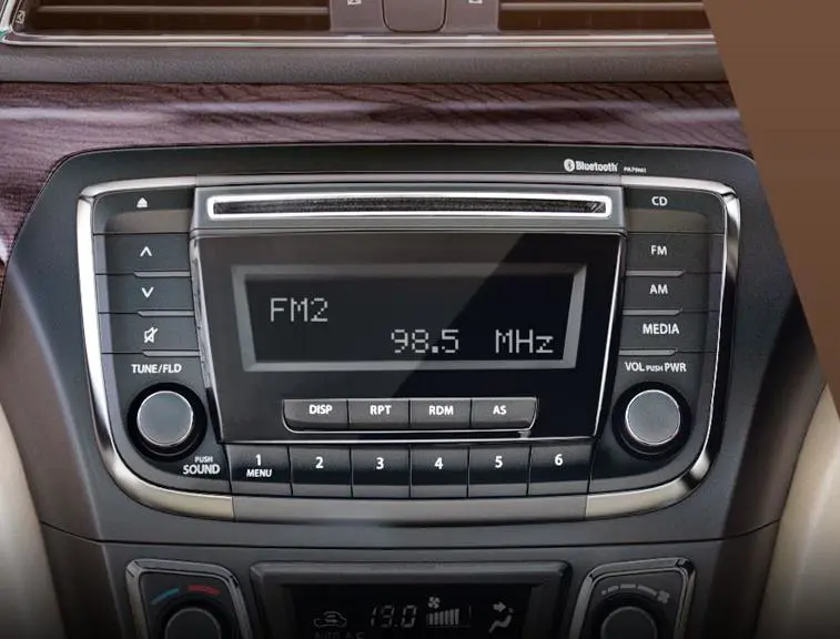 Maruti NEXA Ciaz ZDi (O) (Old Model) Specs & Price in India