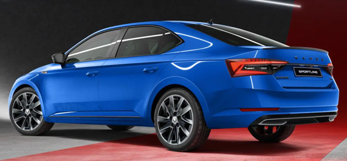 Skoda Superb Images