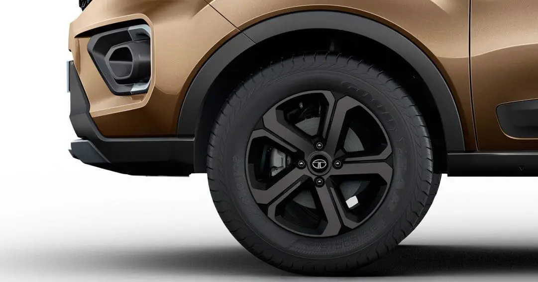 2023 Tata Nexon Jet Edition Price, Specs, Top Speed & Mileage in India