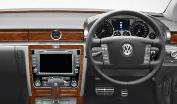 Volkswagen Phaeton (2014) Price, Specs, Review, Pics & Mileage in India