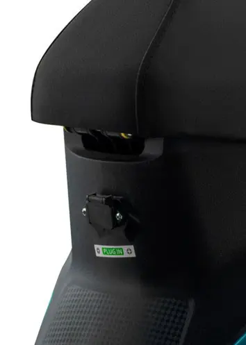 Kinetic Green Zoom BIG B Price, Specs, Top Speed & Mileage in India