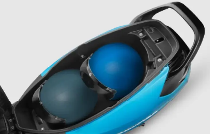 TVS Jupiter SmartXonnect Disc Price, Specs, Top Speed & Mileage in India