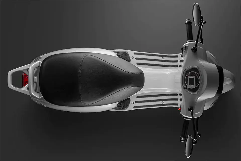 2025 iScoot Scoot1 Pro Price, Specs, Top Speed & Mileage in India