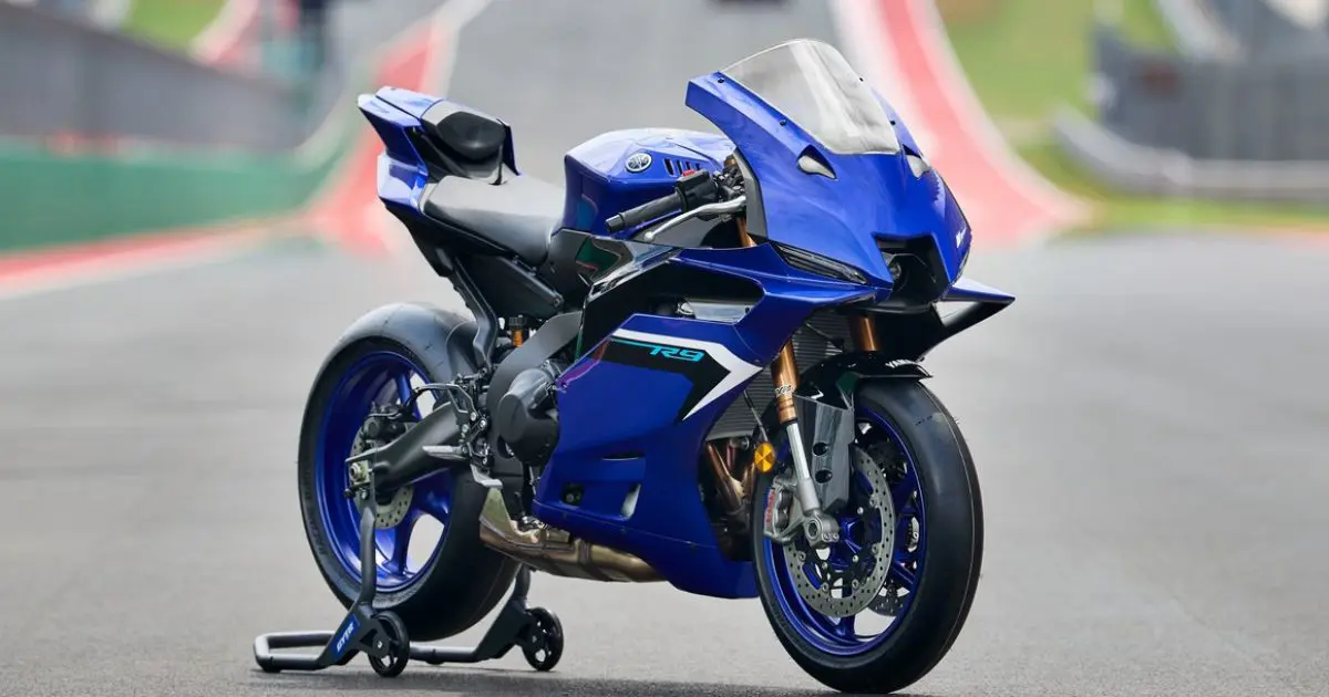 Yamaha YZF-R9 Images