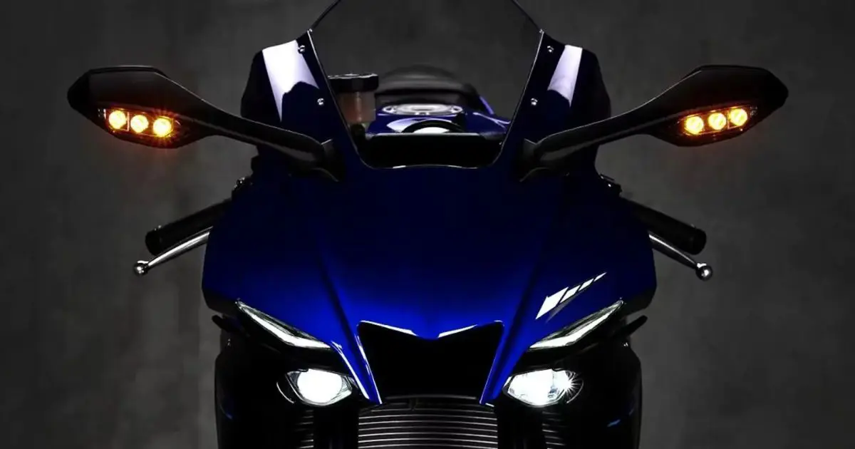 Yamaha YZF-R9 Images