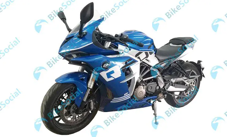 Benelli 600 Price, Specs, Review, Pics & Mileage in India