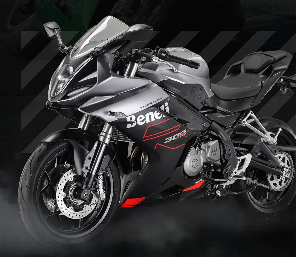 Benelli 300 Price, Specs, Review, Pics & Mileage in India
