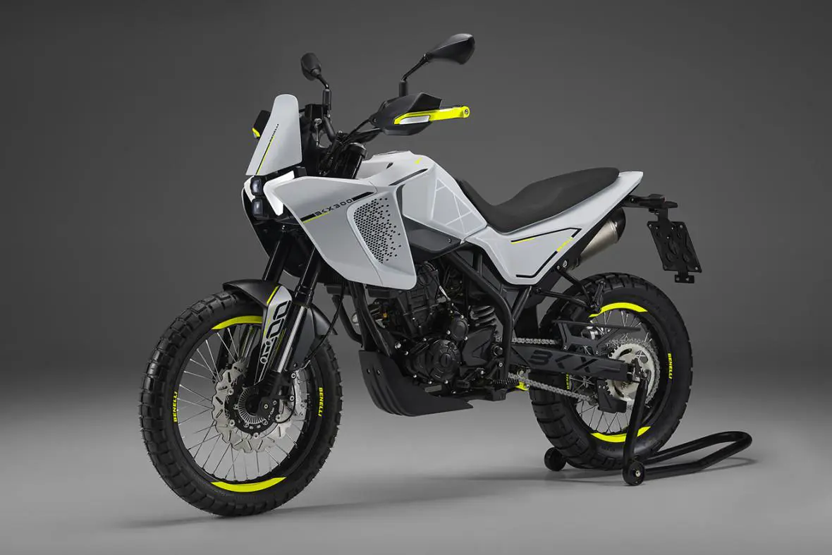 2025 Benelli BKX 300 Specifications and Expected Price in India