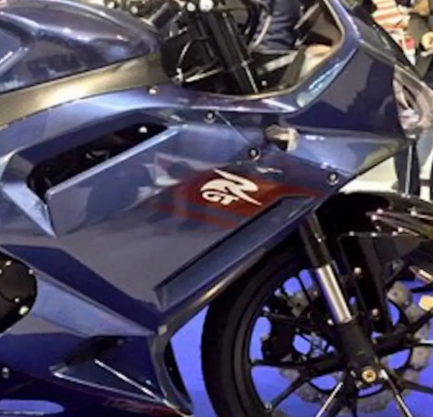 Hyosung GT300R Price, Specs, Review, Pics & Mileage in India