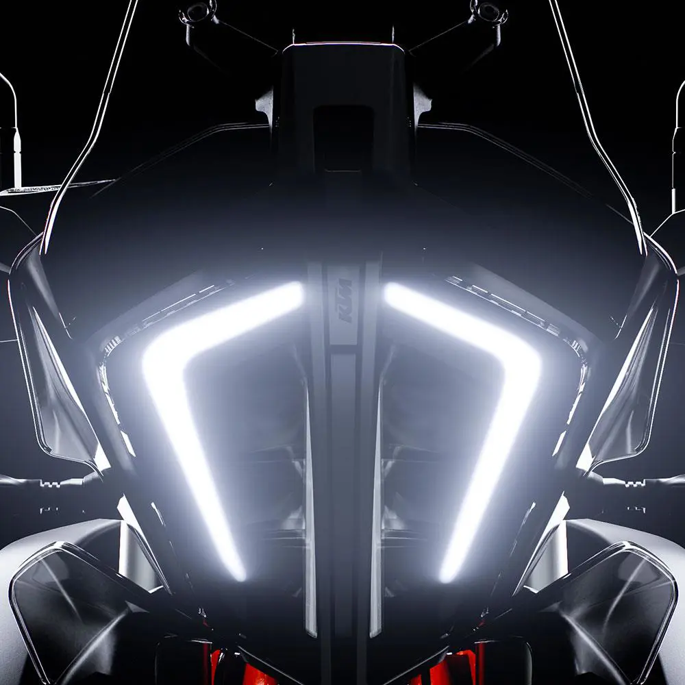 KTM 890 Adventure Images