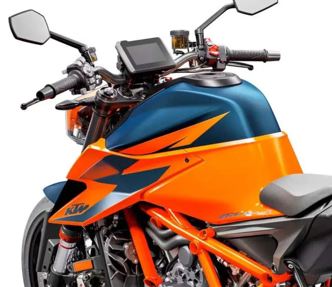 2025 KTM 1290 Super Duke R Specs and Expected Price in India