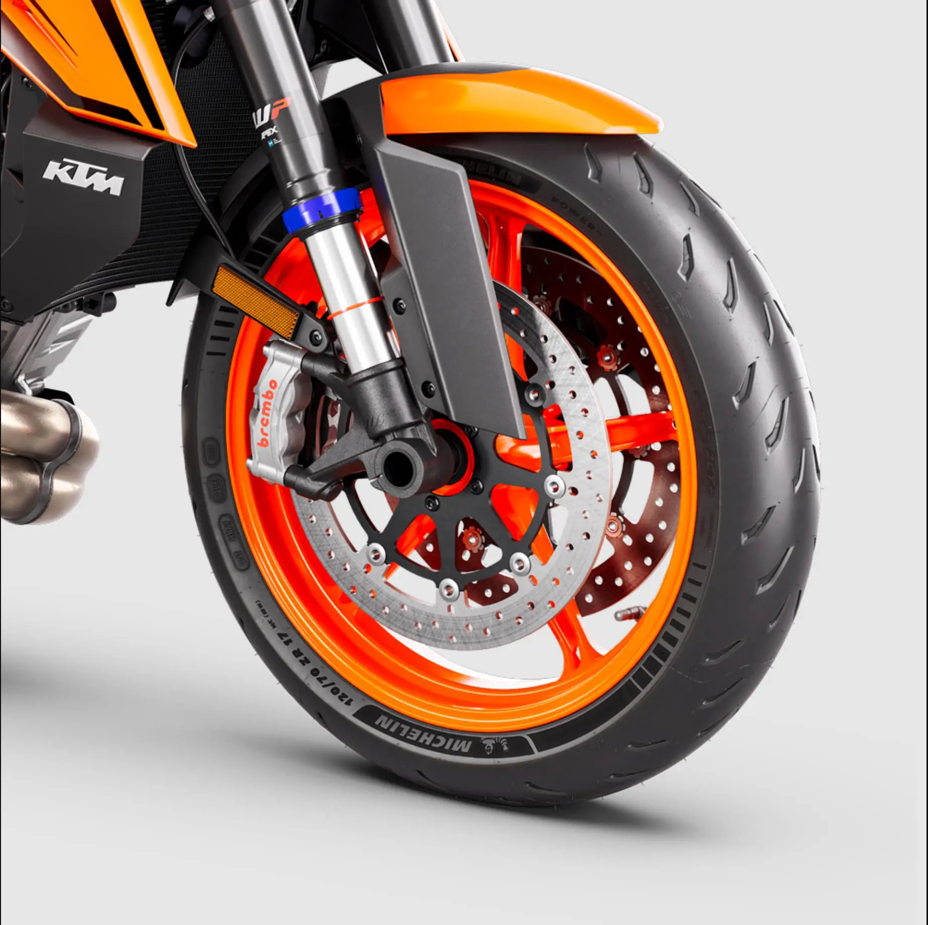 2024 KTM 1390 Super Duke R Specs and Expected Price in India