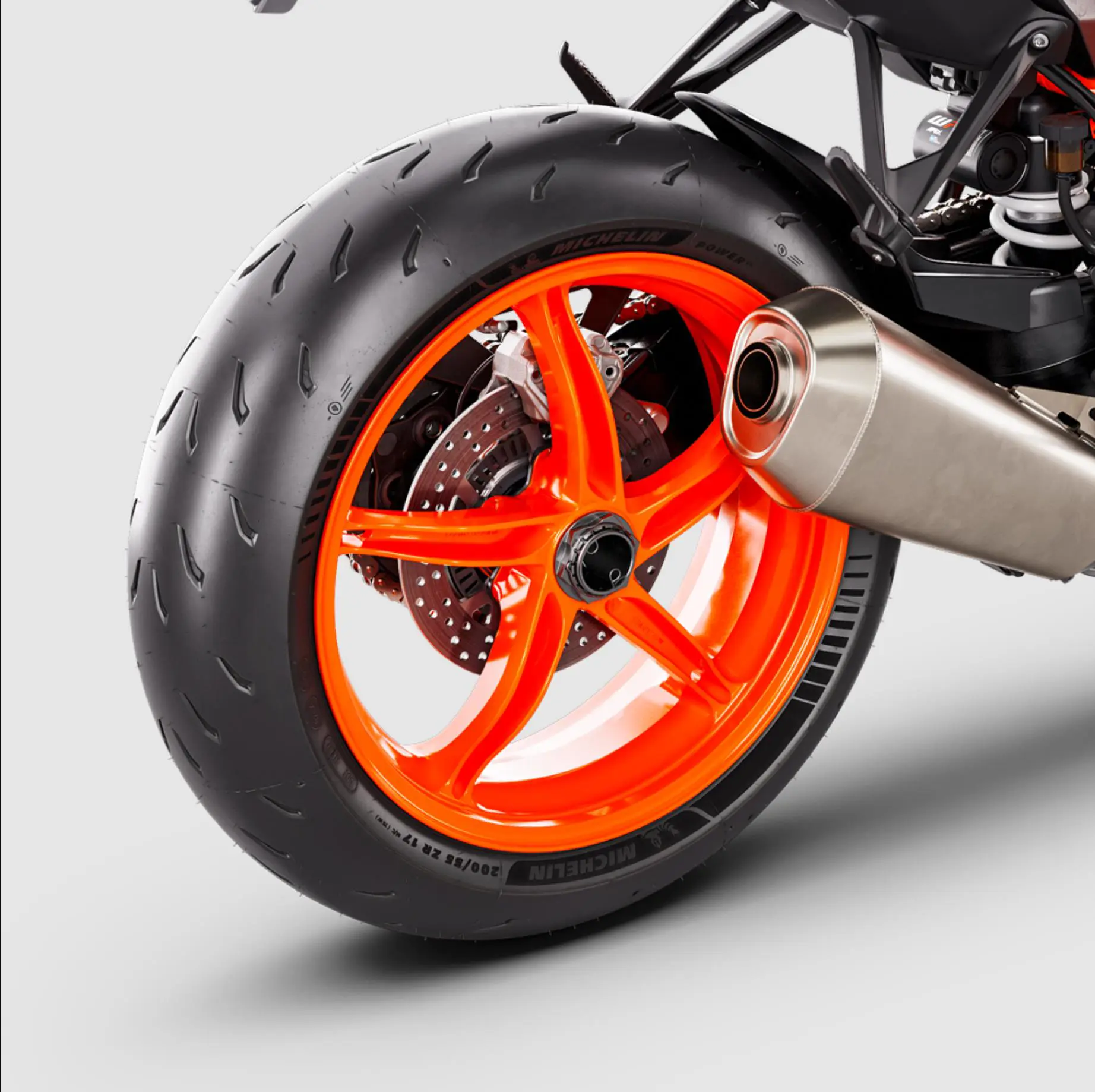 2024 KTM 1390 Super Duke R Specs and Expected Price in India
