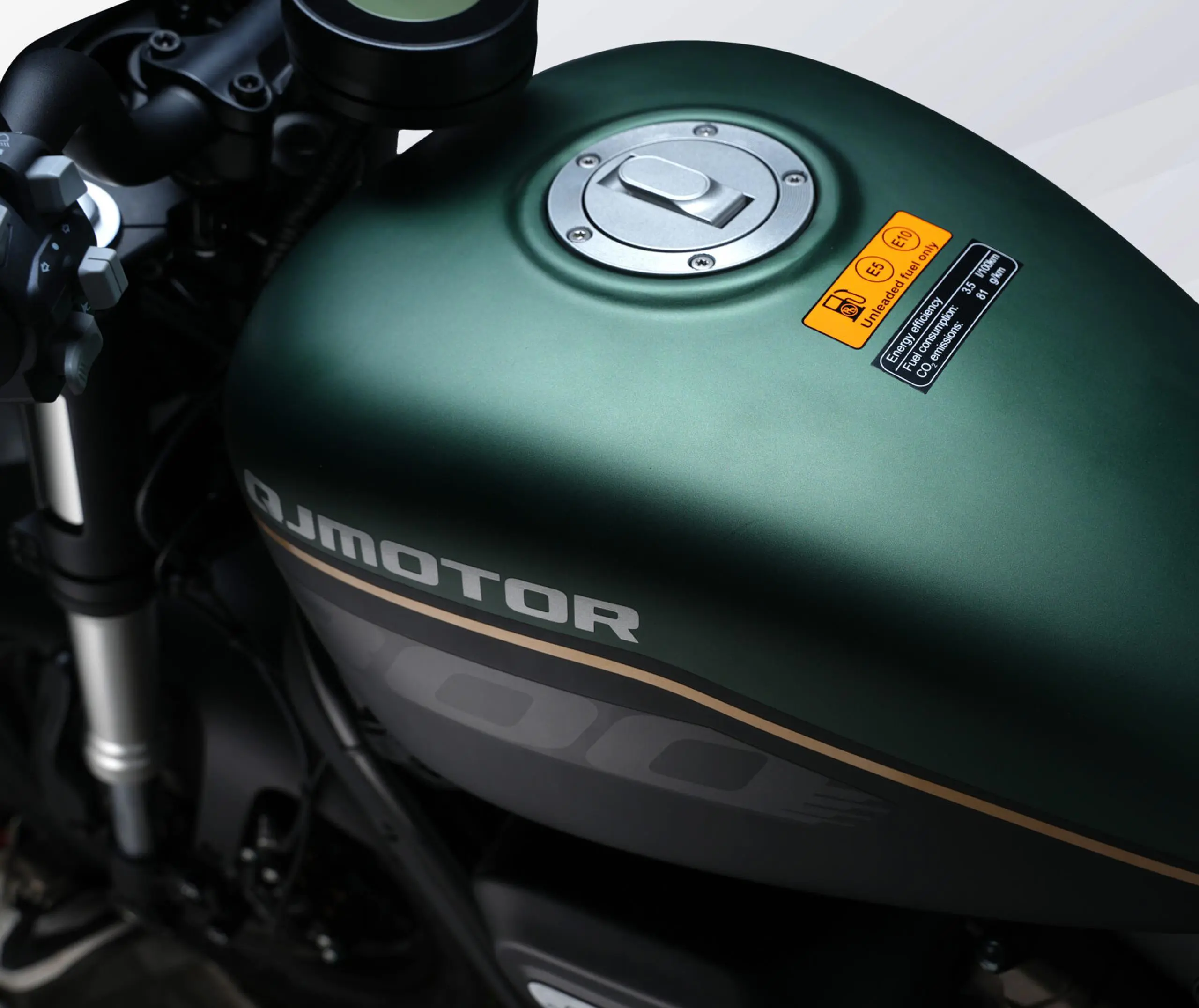 2024 QJ Motor SRV 300 Price, Specs, Top Speed & Mileage in India