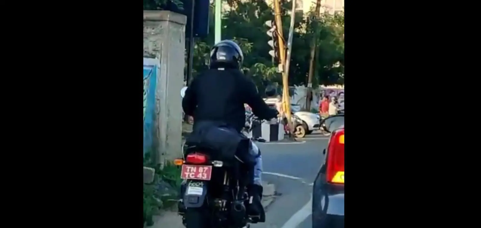 2025 Royal Enfield Interceptor 350 Specifications and Expected Price in ...