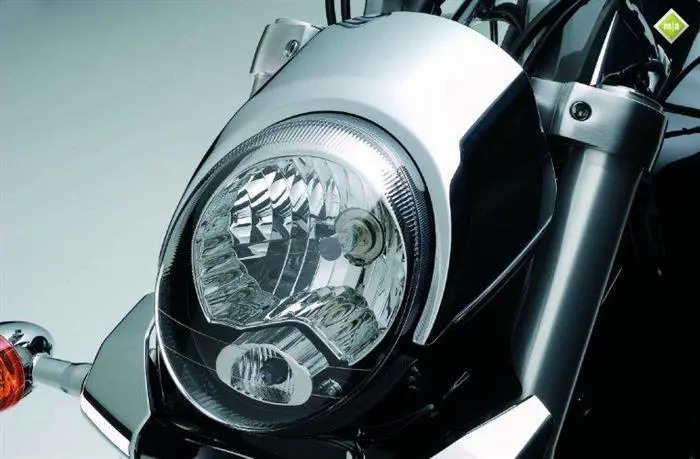 Suzuki Intruder M1800R Price, Specs, Top Speed & Mileage in India