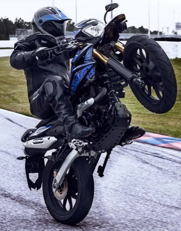 UM Hypersport 230 Price, Specs, Images, Mileage, Colors