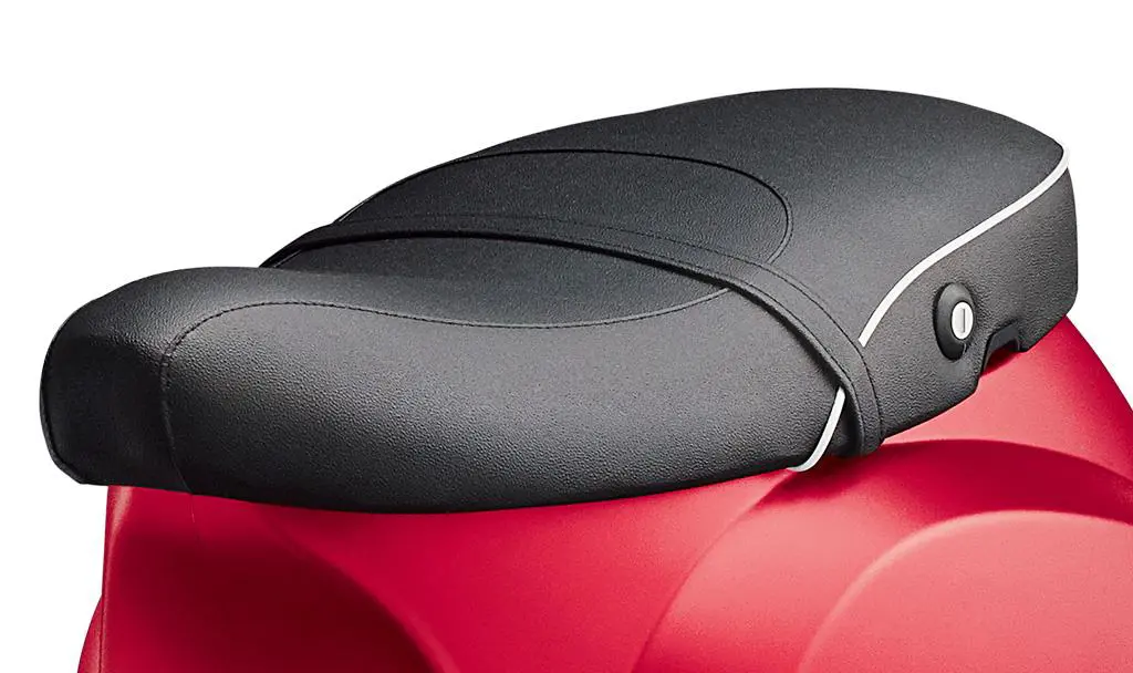 Vespa Urban Club 125 Price, Specs, Top Speed & Mileage in India