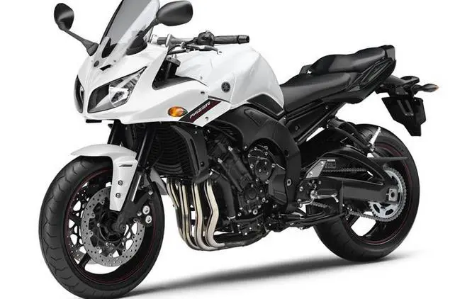 Yamaha FZ1 Fazer Images