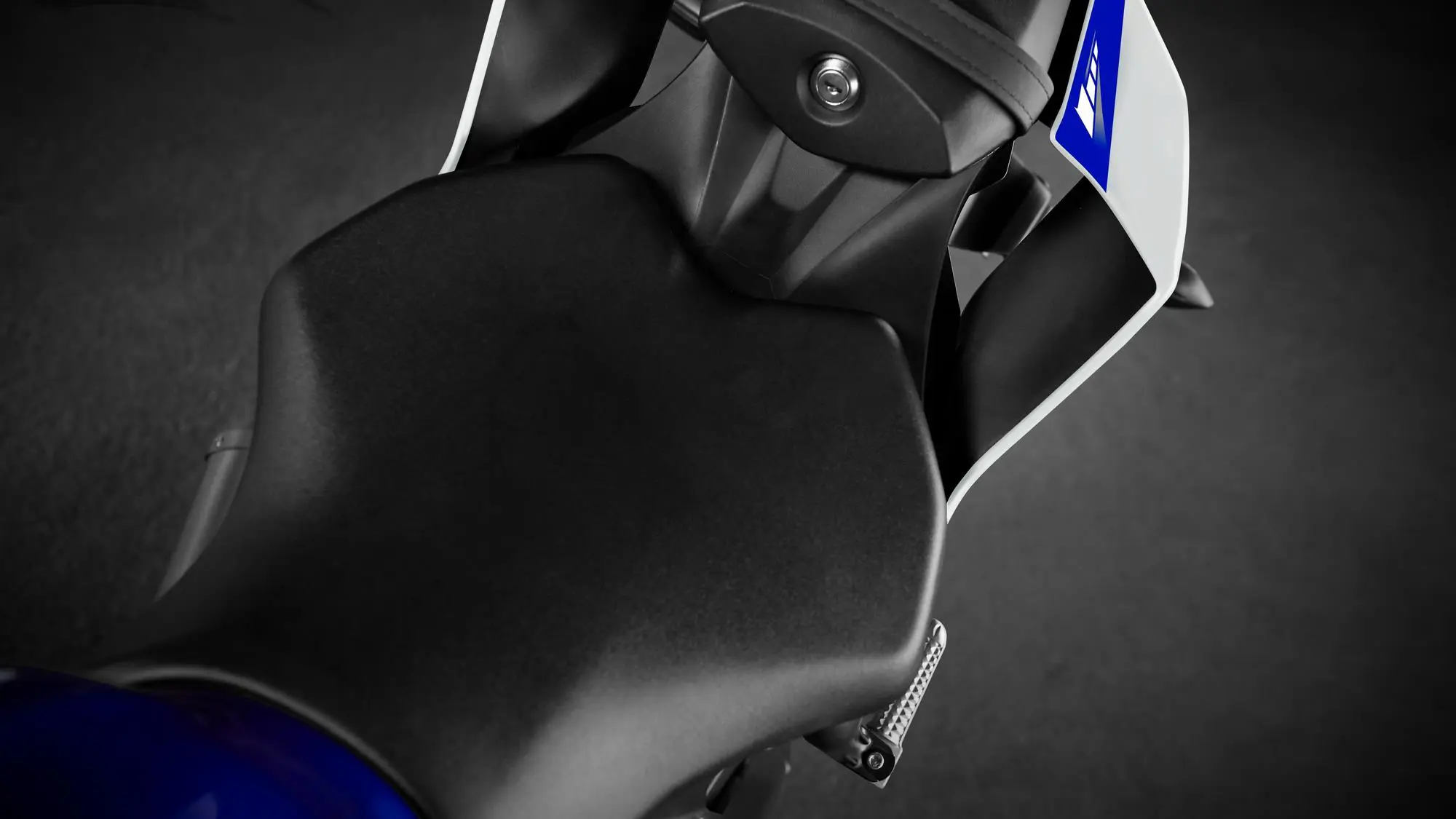 Yamaha YZF-R6 Price, Specs, Top Speed & Mileage in India