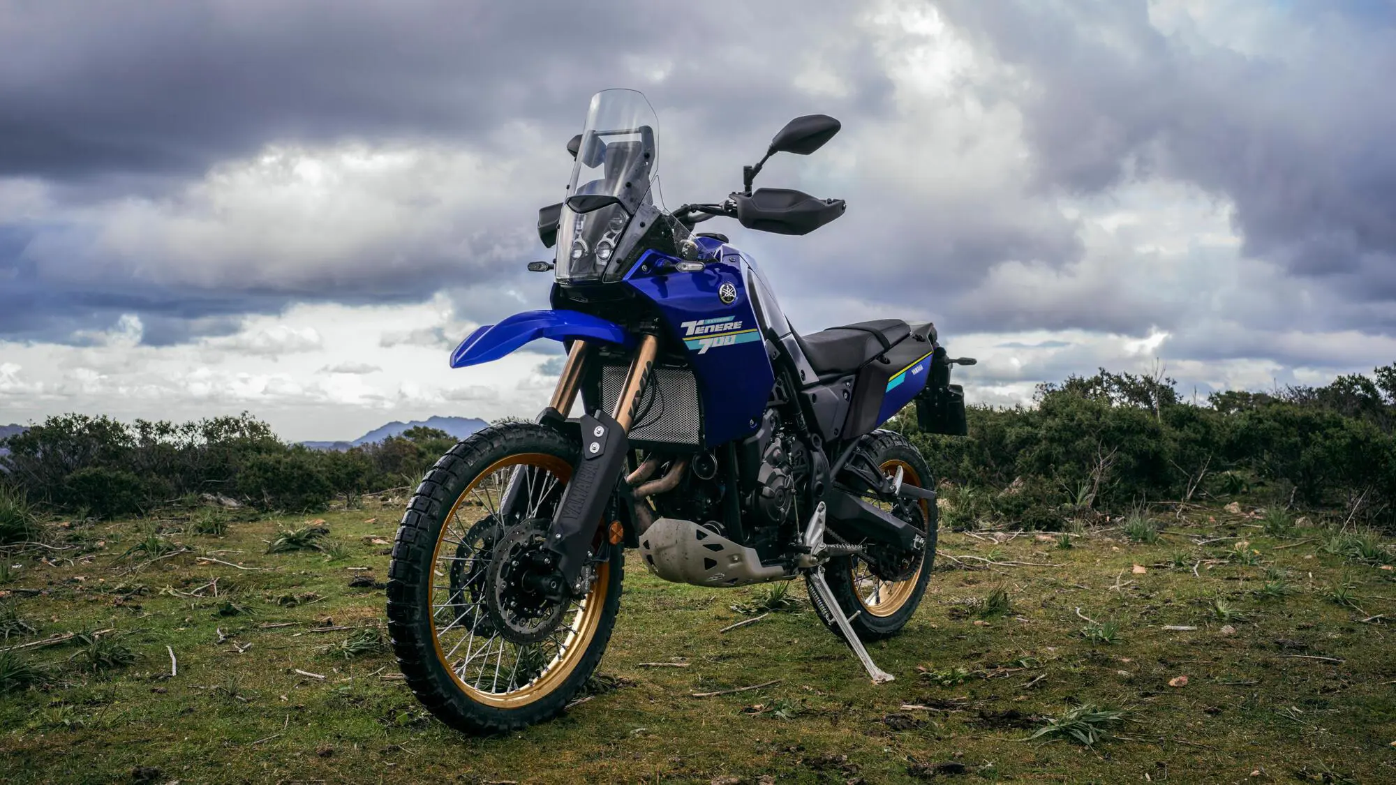 Yamaha Tenere Price, Specs, Review, Pics & Mileage in India