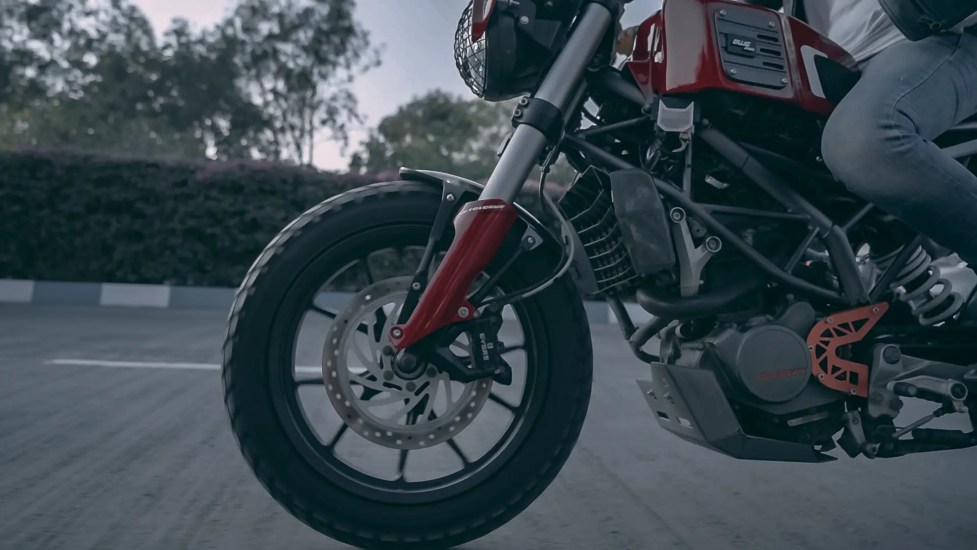 KTM BWG 200 by Autologue Design - Image Gallery | Maxabout | Autos MaxAbout