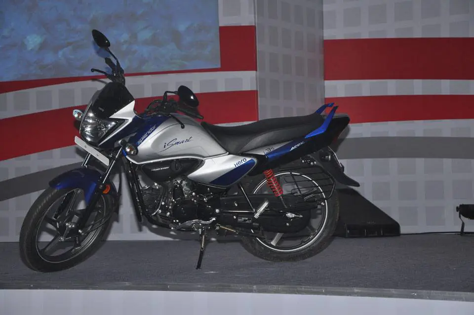 Hero Splendor iSmart 3-Quarter Front 'Silver' - Image Gallery ...