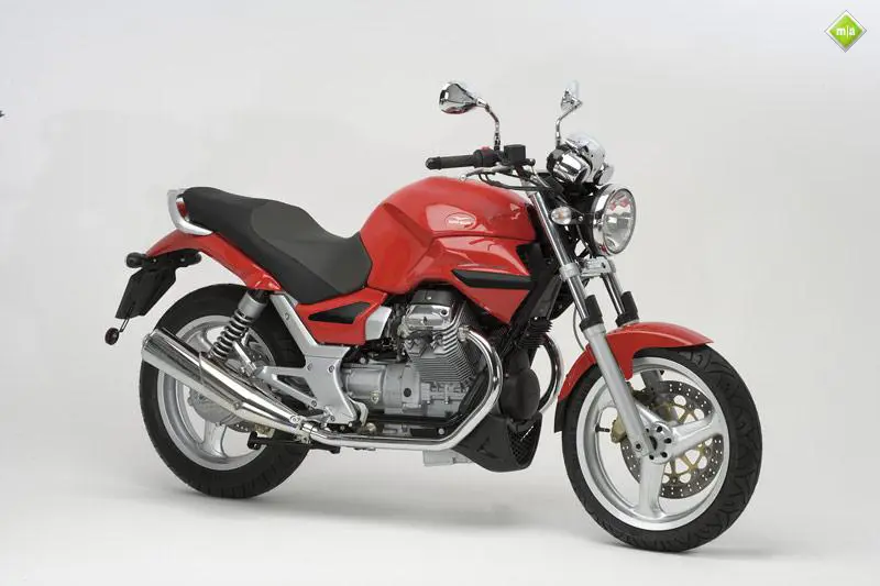Breva 750 - Image Gallery | Maxabout | Autos MaxAbout