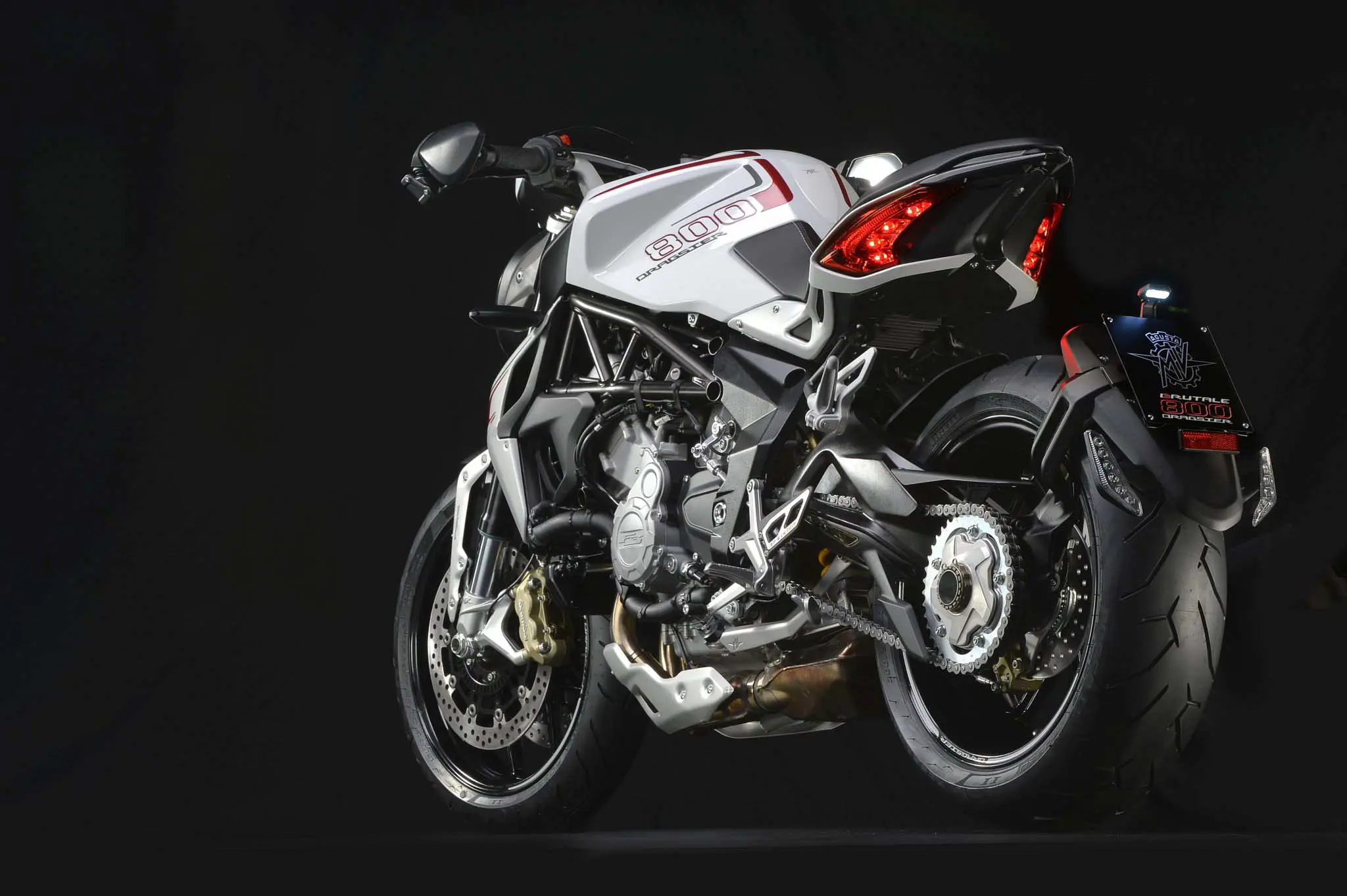MV Agusta Dragster 800 Side View - Image Gallery | Maxabout | Autos ...