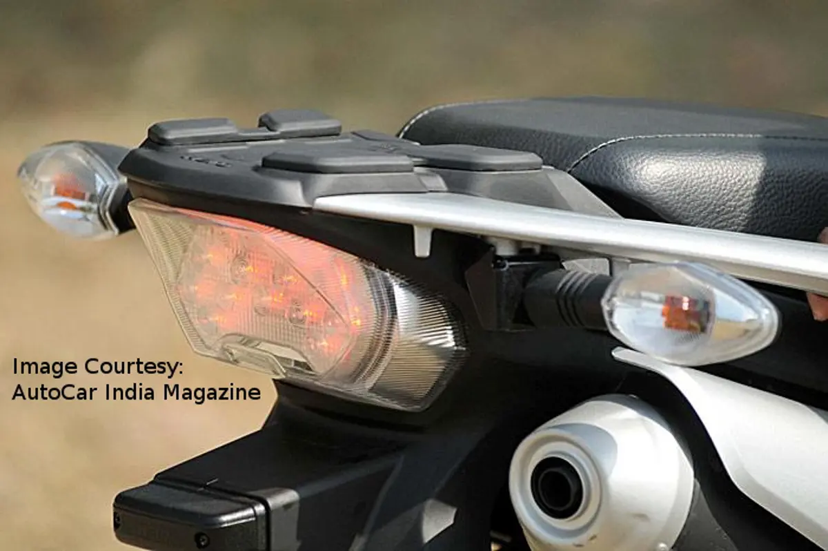 Impulse Tail Lamp - Image Gallery | Maxabout | Autos MaxAbout