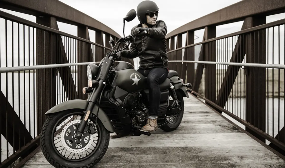 UM Renegade Commando 300 - Image Gallery | Maxabout | Autos MaxAbout