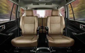 Toyota Innova Crysta Images