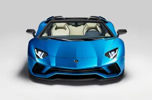 Lamborghini Aventador S Roadster Images