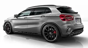 Mercedes AMG GLA-Class Images