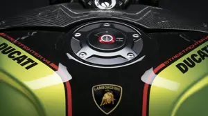 Ducati Streetfighter V4 Lamborghini Images