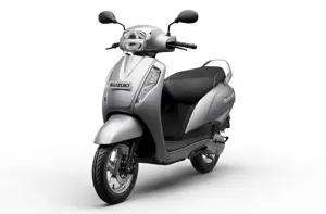 Suzuki Access 125 Images